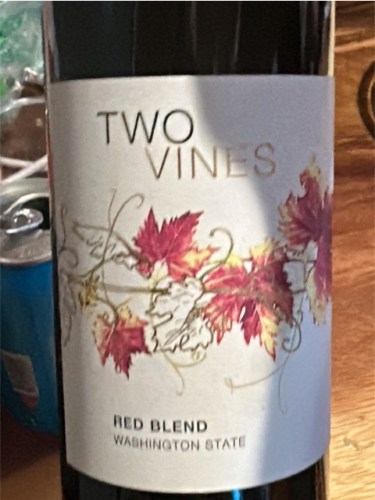 2017 Two Vines Red Blend | Vivino United States