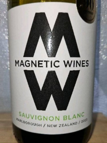 Magnetic Wines Sauvignon Blanc | Vivino English