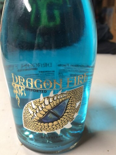 N.V. Dragon Fire Blueberry Moscato | Vivino