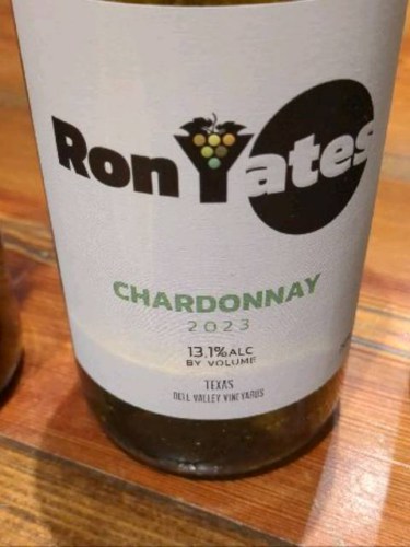 Ron Yates Dell Valley Vineyards Chardonnay | Vivino English