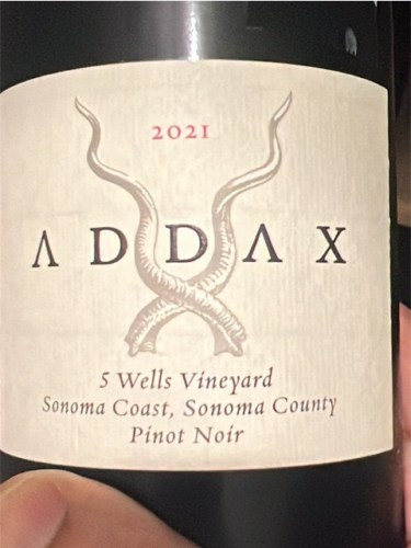 Addax 5 Wells Vineyard Pinot Noir | Vivino English