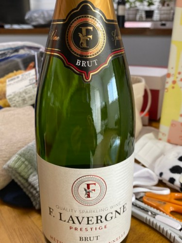 Louise d'Estree F. Lavergne Prestige Brut | Vivino 日本