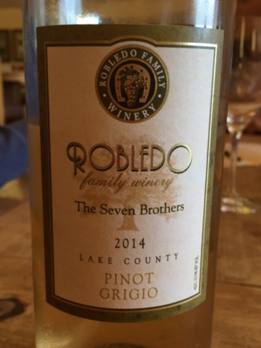 Robledo Family Pinot Grigio | Vivino Australia