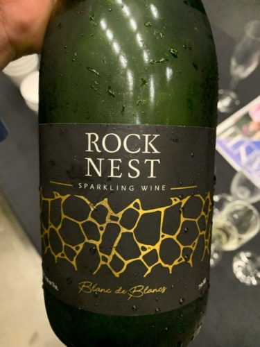 Rock Nest Blanc de Blancs Sparkling | Vivino English