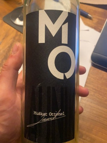 Jaunik MO Muškat Ottonel | Vivino Australia