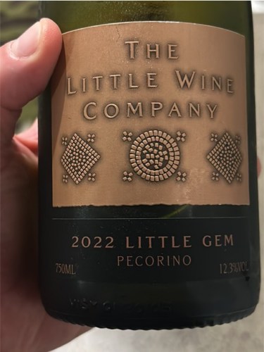 The Little Wine Company Little Gem Pecorino | Vivino US