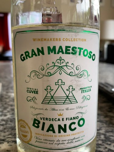 Albea Winemakers Collection Gran Maestoso Special Cuvée Bianco | Vivino US