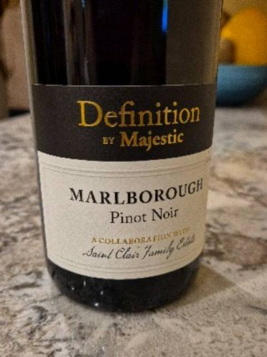 Majestic Definition Pinot Noir | Vivino US